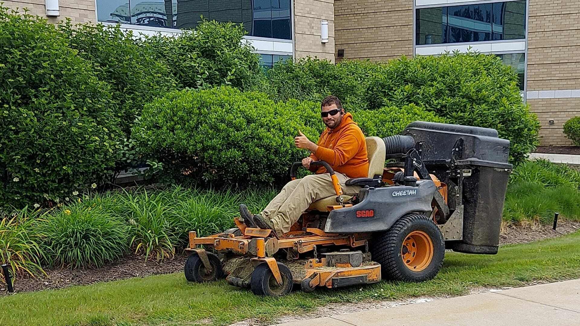 5 Reasons You Should Consider Commercial Lawn Care - Exscape Designs
